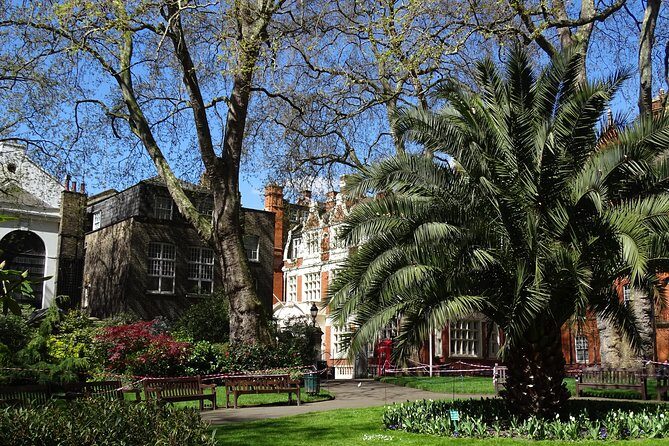 Mayfair, London's famous aristocratic village - Exclusive, Private Walking Tour - What Makes This Tour Stand Out?