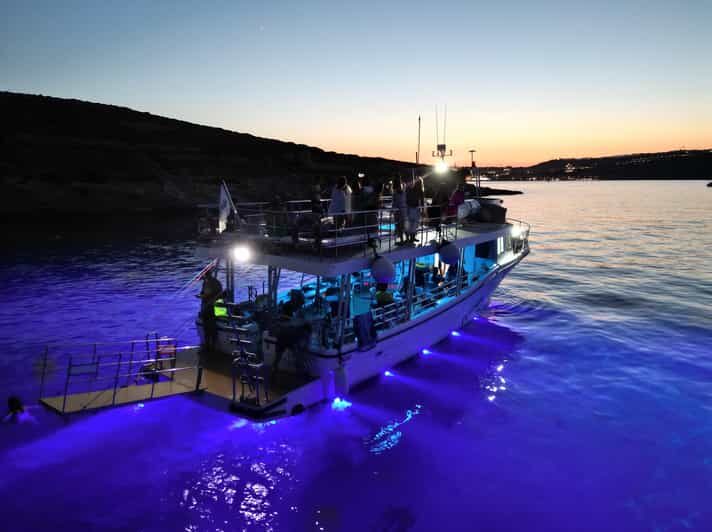 Mellieha: Two Bay Evening Cruise Including The Blue Lagoon - The Experience in Detail