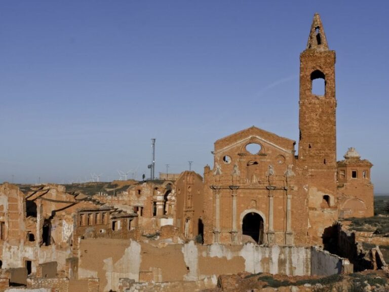 Midday Olive Oil Tour and Visit to Old Town of Belchite - FAQs