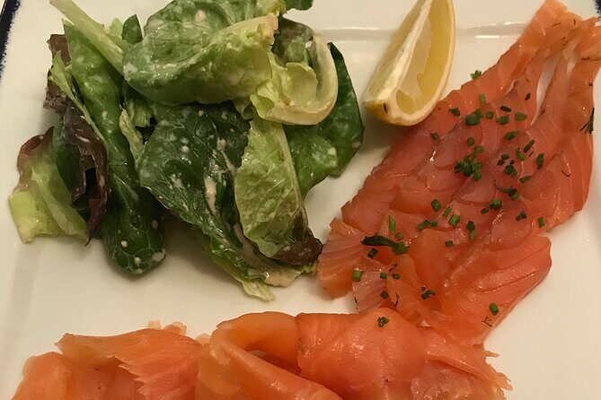 Milan exclusive private tour and wine tasting - The Guide: Knowledge & Personal Touches