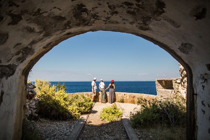 Military Tour - What makes this tour special?