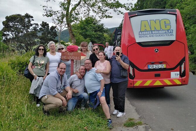 Minibus  Scenictour  Nordeste / Povoação  Full Day (Shared) - Transportation and Group Size