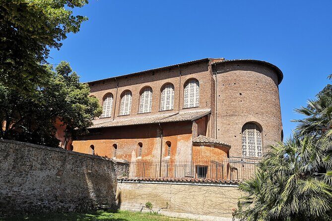 Monks and Knights walking tour on Aventino with Gelato - Top Stops Breakdown