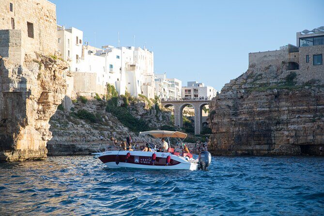 Monopoli Shared 2.5-Hour Boat Experience with Local Aperitif - What Makes This Tour Stand Out?
