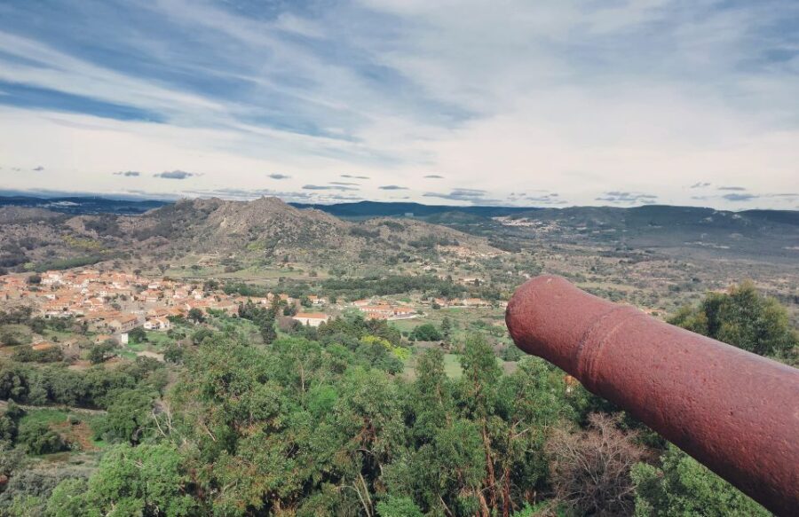 Monsanto and Historical Villages Tour - 3 Options Available - Lunch: Savoring Land and Tradition