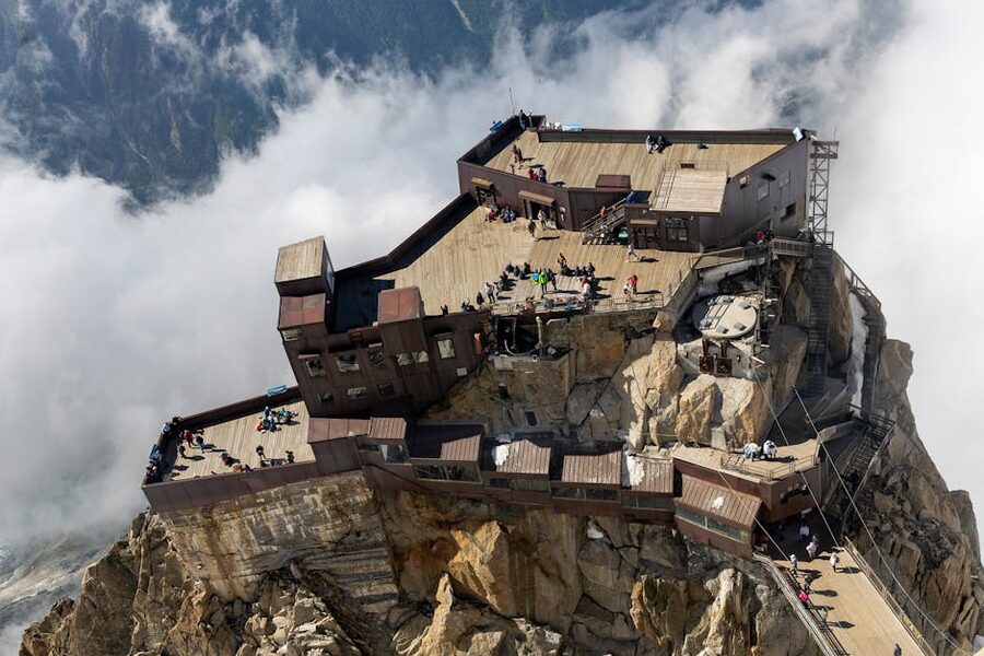 Aiguille du Midi viewing platform with tourists