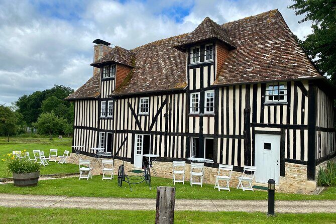 Mont Saint-Michel Small-group by Minivan from Paris with Calvados - Value for Money