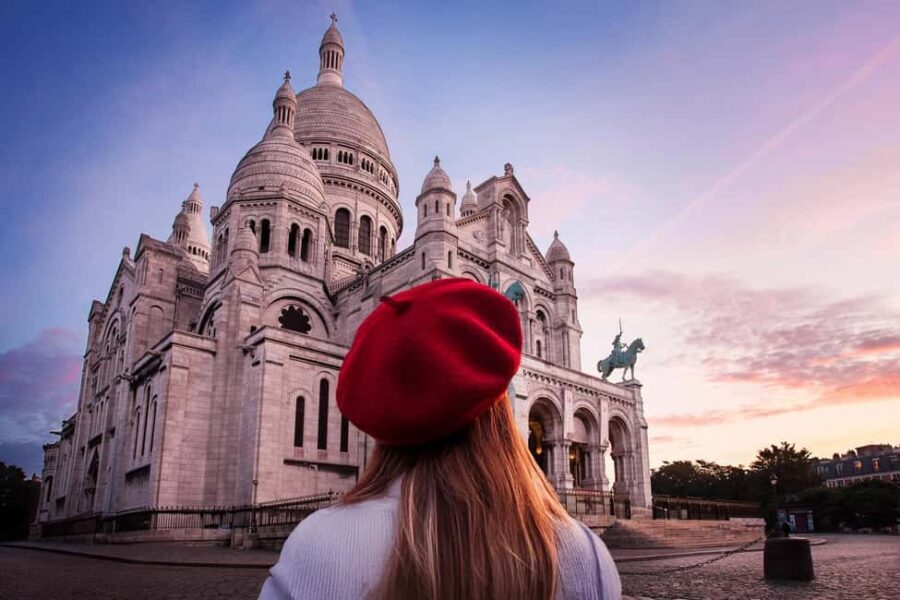 Montmartre Before the Crowds: Walk Tour & Breakfast - Exploring Montmartre’s Hidden Gems and Landmarks