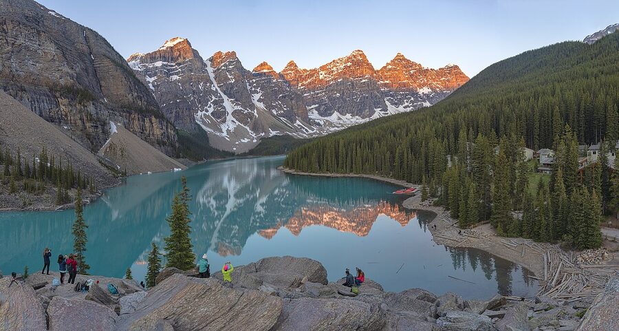 Moraine Lake panorama with Valley of the Ten Peaks
