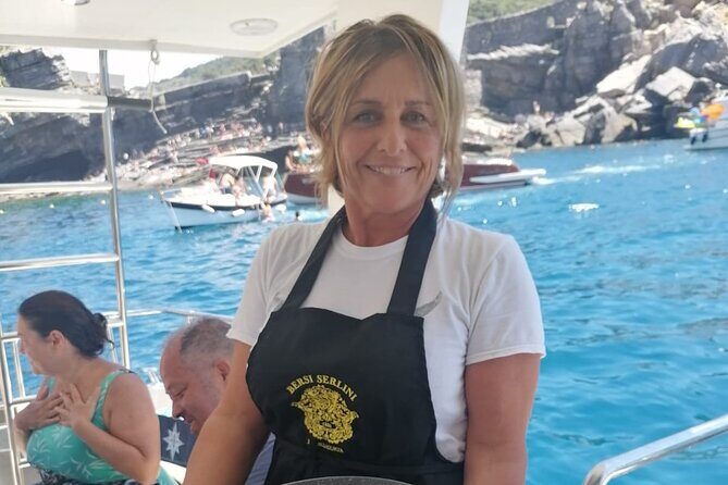 Morning or evening tour with aperitif, lunch or dinner and bathroom breaks - What This Tour Means for You