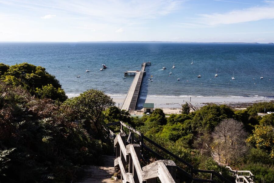 Flinders Pier Mornington Peninsula coastline