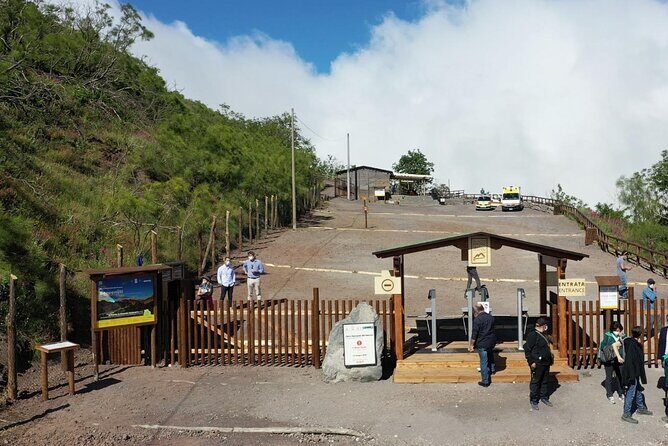 Mount Vesuvius Tour with Entry Ticket & Lunch - The Bottom Line