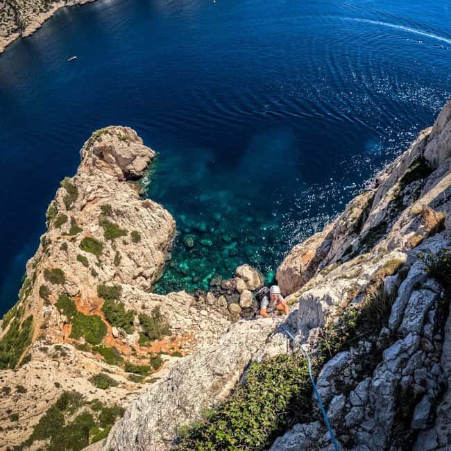 Multi Pitch Climb Session in the Calanques near Marseille - Who Will Love This Tour?