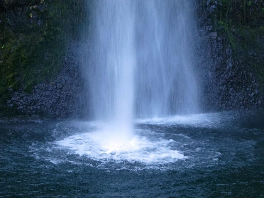 Multnomah Falls scenic view with forest and rocks