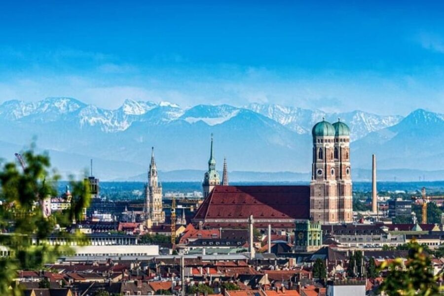 Munich: Must-See Attractions Walking Tour - The Heart of Munich’s Culture: Hofbräuhaus