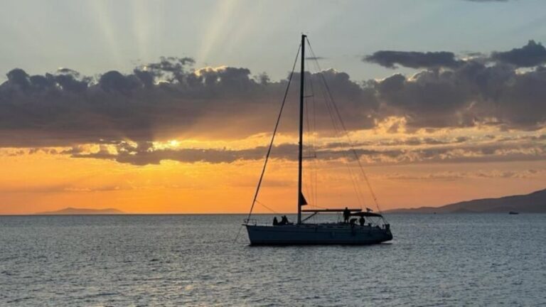Mykonos: Semi-Prive Aegean Sunset Cruise with Mykonian Snack - Why the Food and Drinks Make This Cruise Special