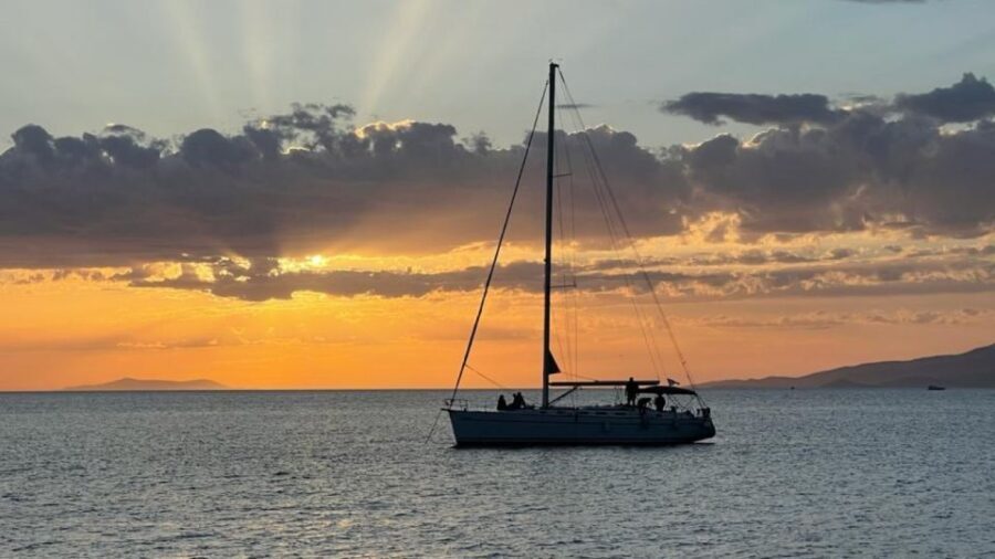 Mykonos: Semi-Prive Aegean Sunset Cruise with Mykonian Snack - Why the Food and Drinks Make This Cruise Special