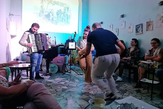 Naples Folklore: A Unique Concert of Traditional Neapolitan Music - Practical Details and Tips