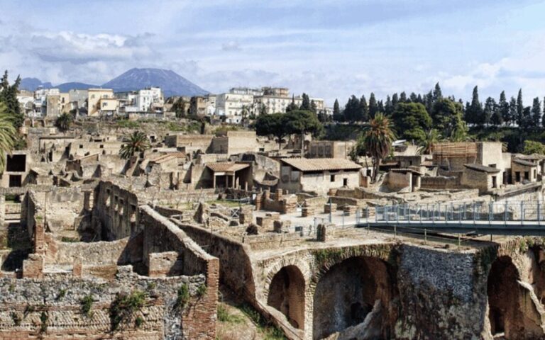 Naples: Herculaneum Entry Ticket with Digital Audio Guide - Analyzing the Value