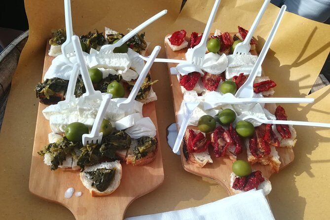 Naples Street Food Tour with Foodie Guide around Historical Center - Authentic Experiences and Hidden Gems