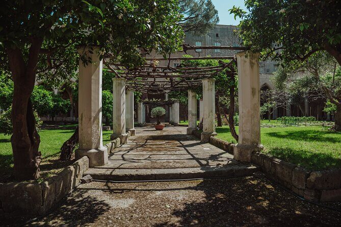 Naples Walking Tour of Santa Chiara Complex - Who is this tour best suited for?