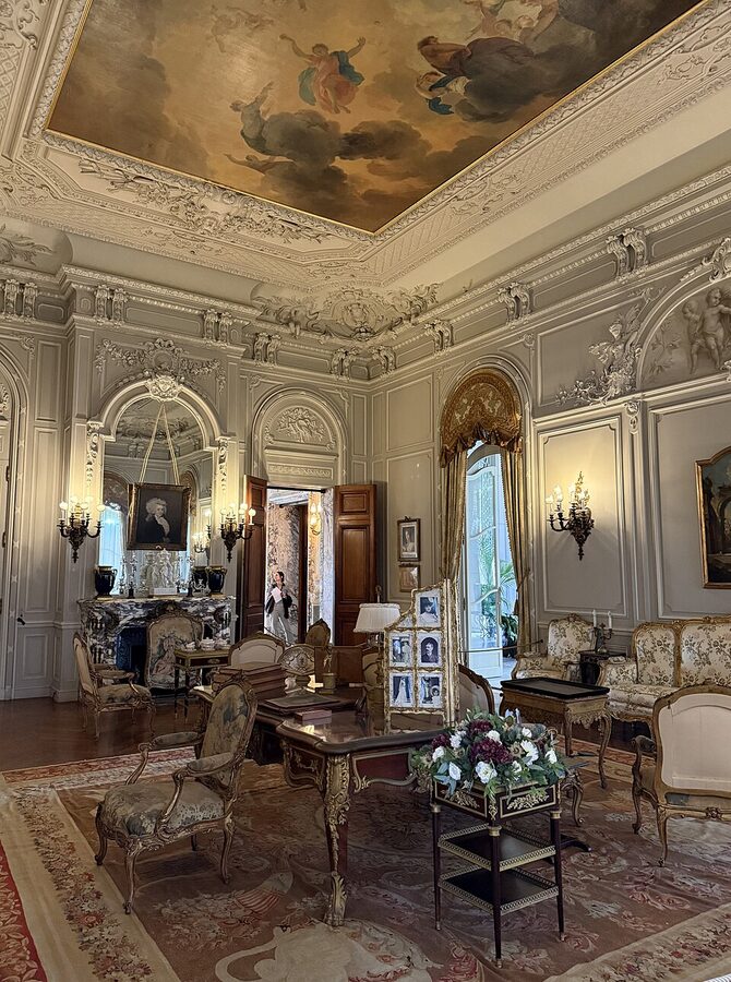 The Elms drawing room Newport interior
