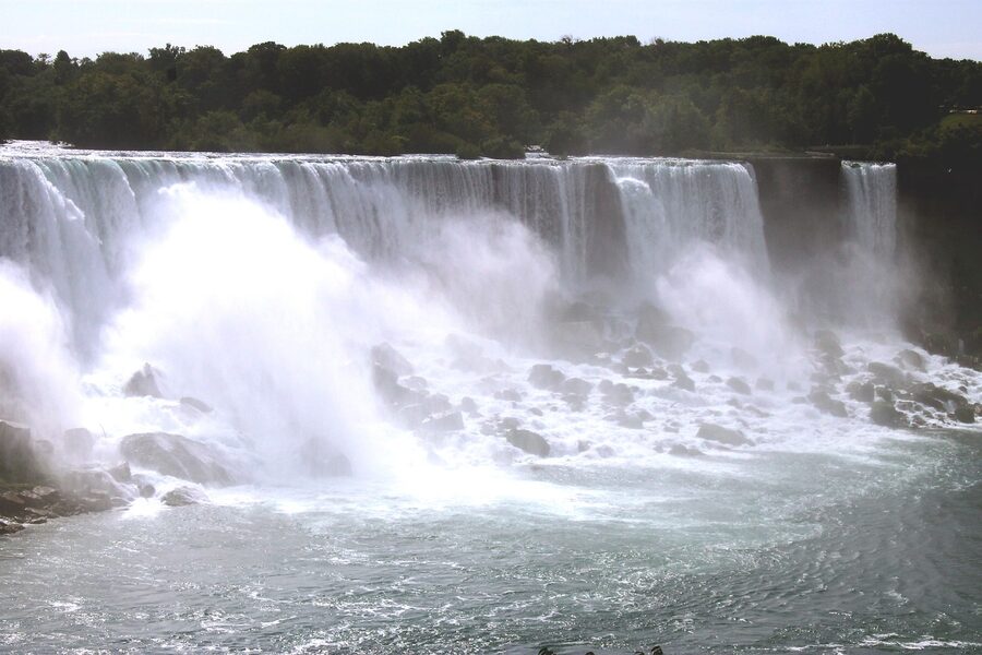 Niagara Falls showing water cascading with power