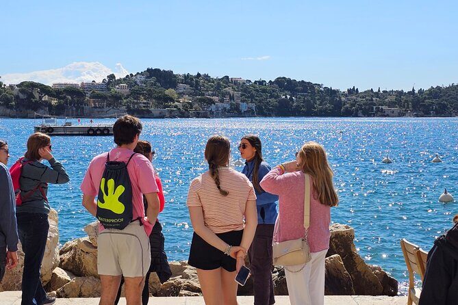 Nice walking tour: Old City and Castle Hill - Charming Cottages and British Winter Visitors