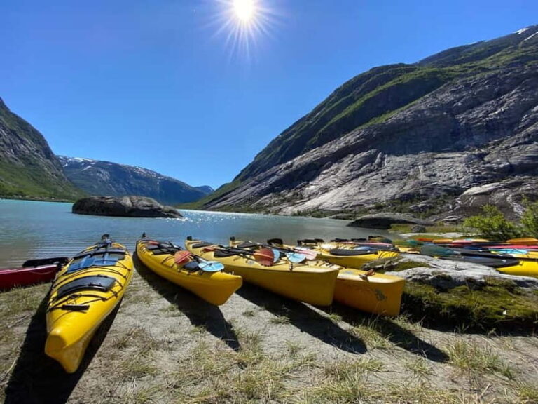 Nigards: Kayaking and Glacier Hike - An In-Depth Look at the Tour Experience