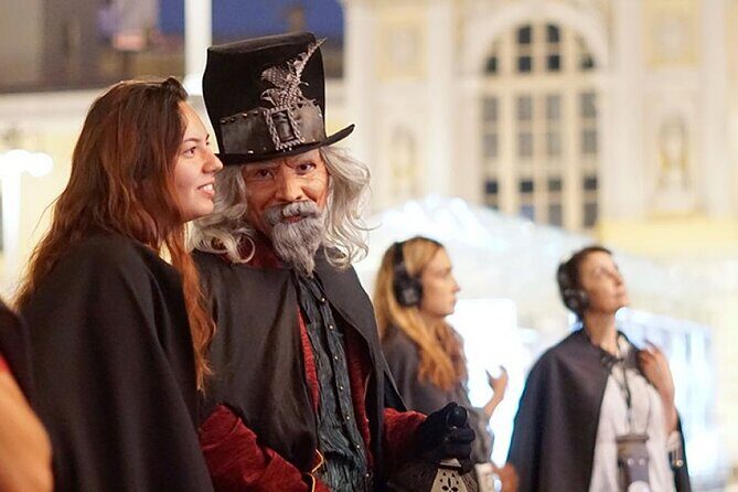 Night magic city tour in Berlin - Who This Tour Is Best For