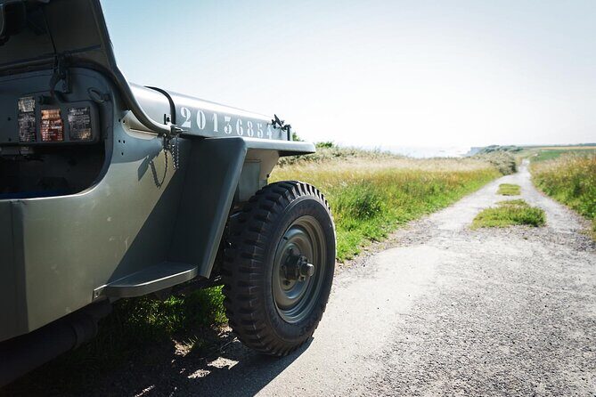 Normandy WW2 British Jeep Tour - The Guides: Passionate and Knowledgeable