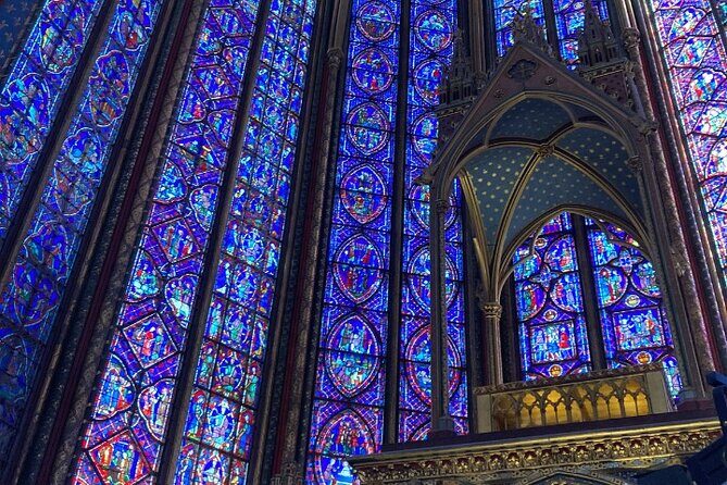 Notre Dame Expert Tours | Interior, Exterior & City Pass & Combos - Small Group & Personal Touch