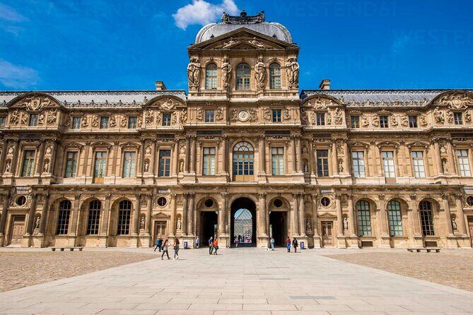 Notre Dame Outdoor and City Center of Paris with Local Guide - Practical Tips for Attendees