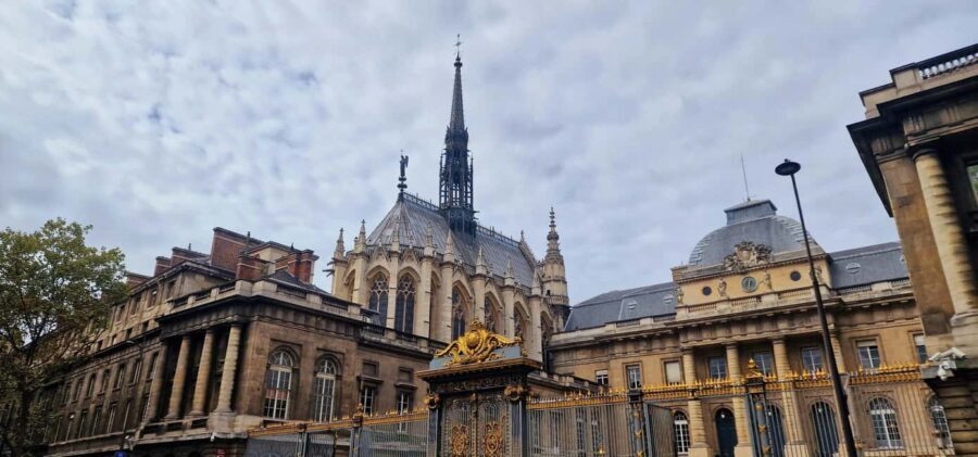 Notre-Dame Outdoor Tour with Pastry & Sainte-Chapelle Entry - Practical Details & Value