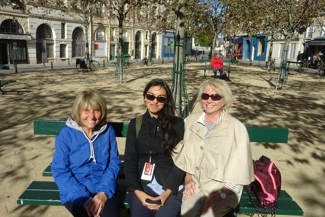 Notre Dame, Ste Chapel, Louvre, Montmartre, Eiffel Tower Private - Authentic Insights from Reviewers