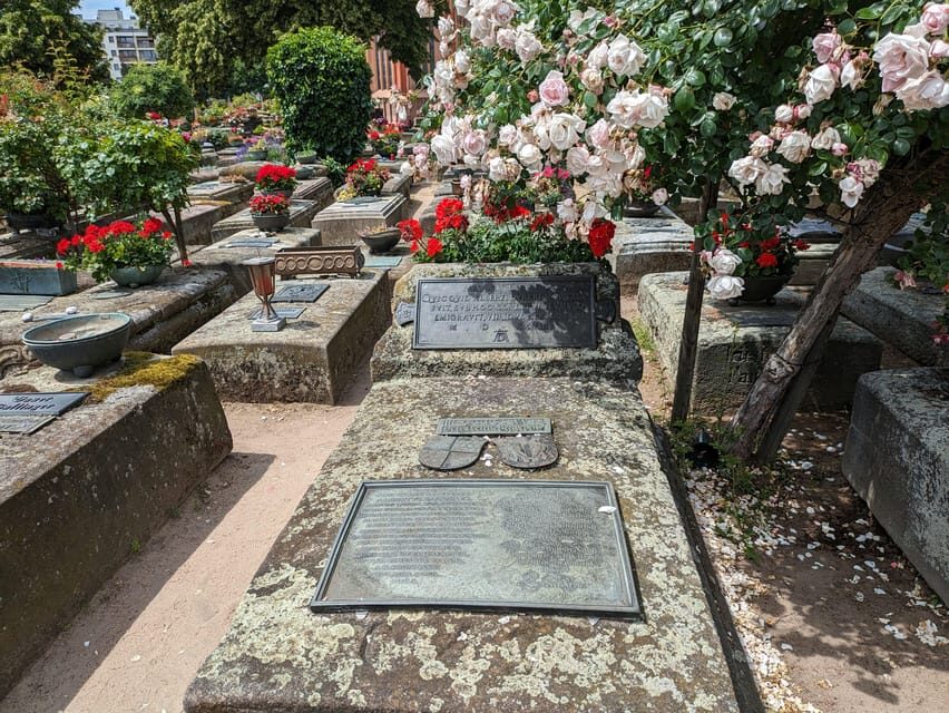 Nuremberg: St. Johannis Friedhof &Hesperidengärten IN GERMAN - How to Make the Most of This Tour