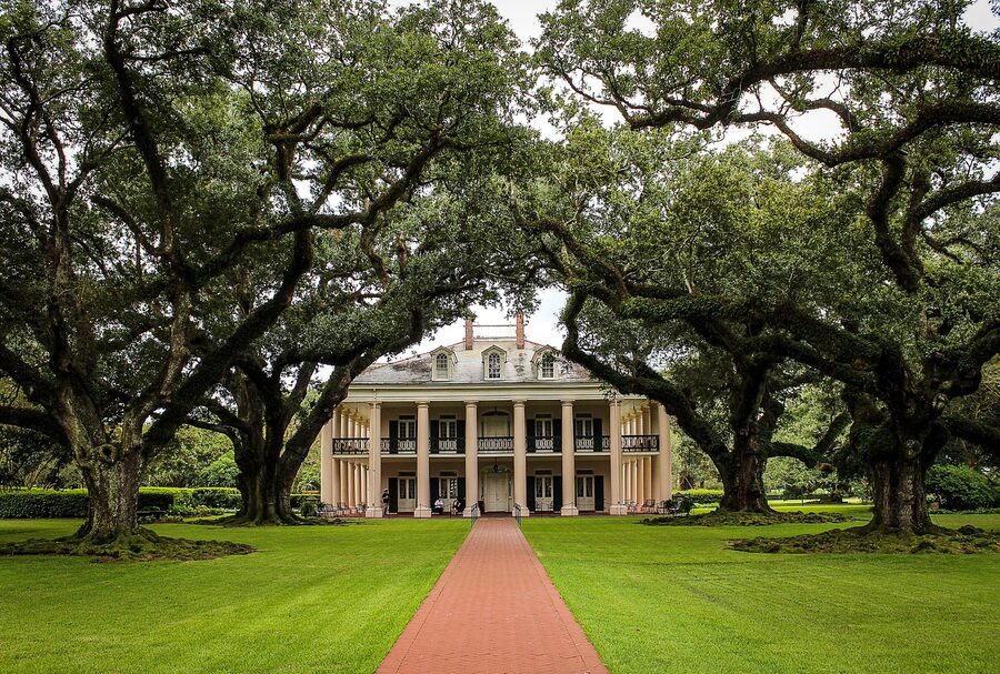 Famous oak tree path leading to Oak Alley Plantation in Louisiana
