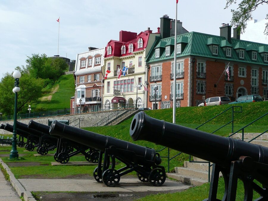 Cannons and battlements at the Citadelle of Quebec with historic walls