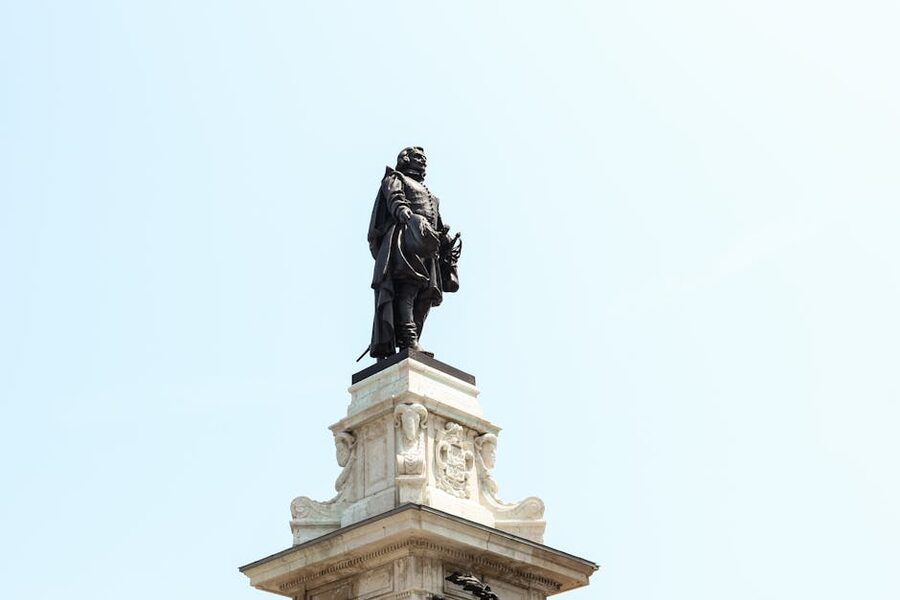 Statue of Samuel de Champlain in front of Chateau Frontenac Quebec City
