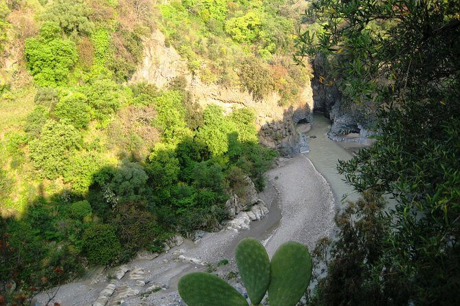 Old Sicily discovery and Etna wine tasting tour from Taormina - Transportation, Group Size, and Practicalities