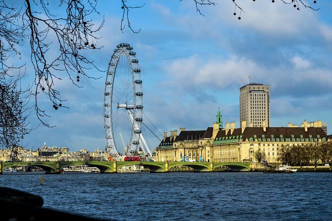 One Way or Round Trip Private Transfer from London to Southampton Cruise Port - Deep Dive into the Experience