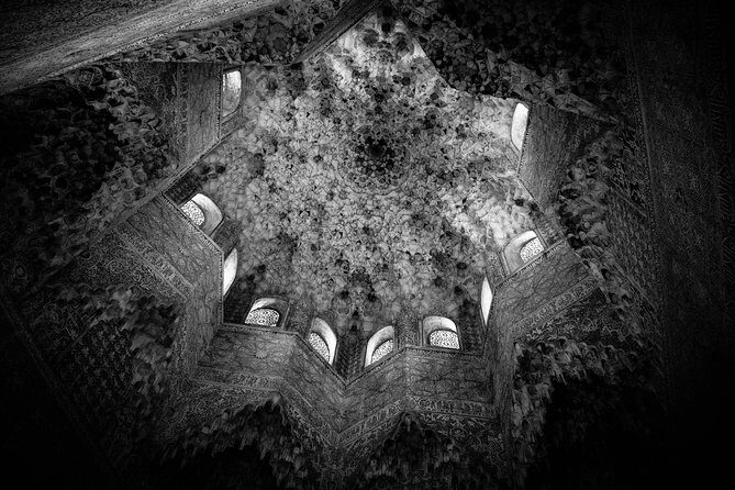 One-Way Private Transfer From/To Granada Airport - The Experience: What You Can Expect