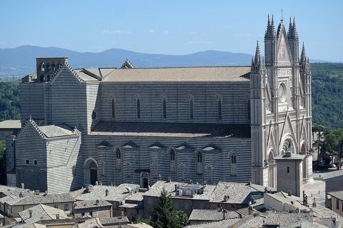 Orvieto, the Cathedral with golden mosaics and the medieval city  Private Tour - An In-Depth Look at the Tour Experience