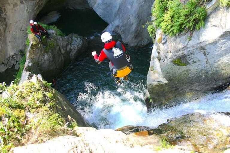 Ötztal: Advanced Canyoning at Auerklamm - What Makes the Guides Stand Out?