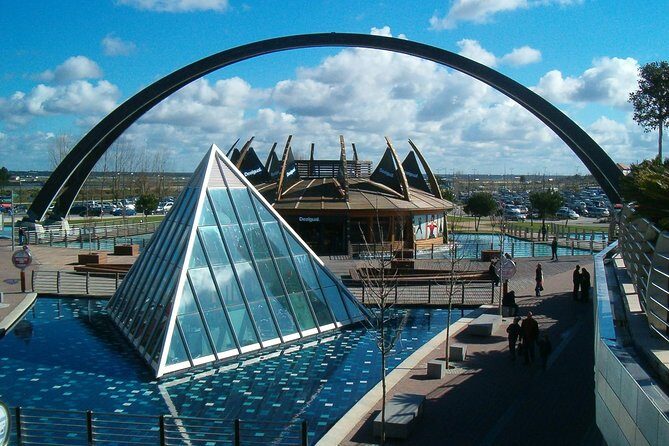 Outlet Shopping Freeport from Lisbon - The Departure and Transport