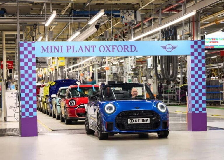 Oxford: MINI Factory Tour  Go Behind the Scenes - Why This Tour Offers Great Value