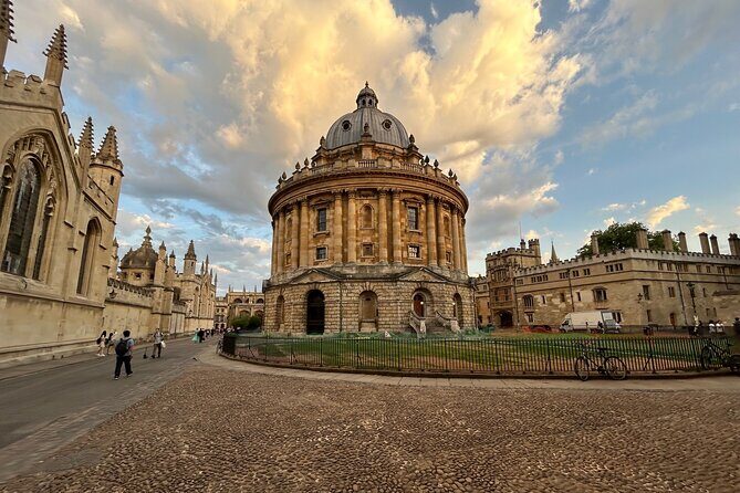 Oxford Pub Tour: Historic Pubs and Local Brews - Who Will Love This Tour?