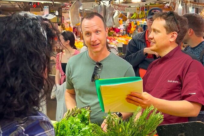 Paella & market in small group with Valencias Champion 2025 - In-Depth Review of the Valencia Paella & Market Tour