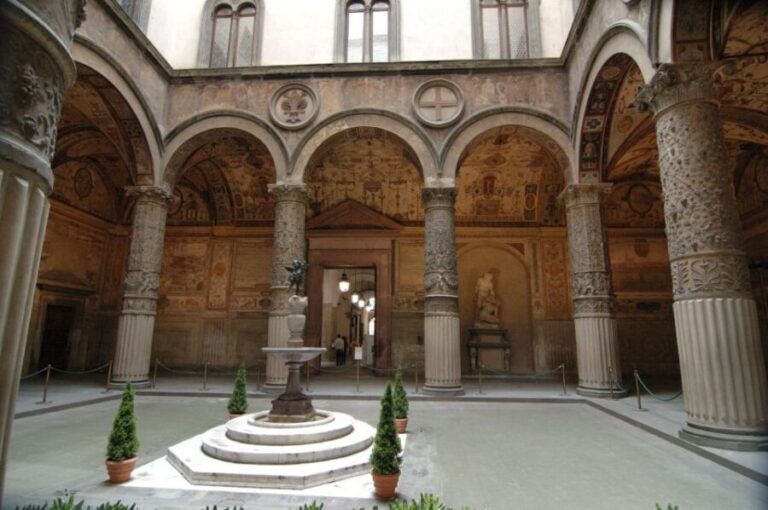 Palazzo Vecchio Small Group Tour - The Practical Side: Logistics and Value