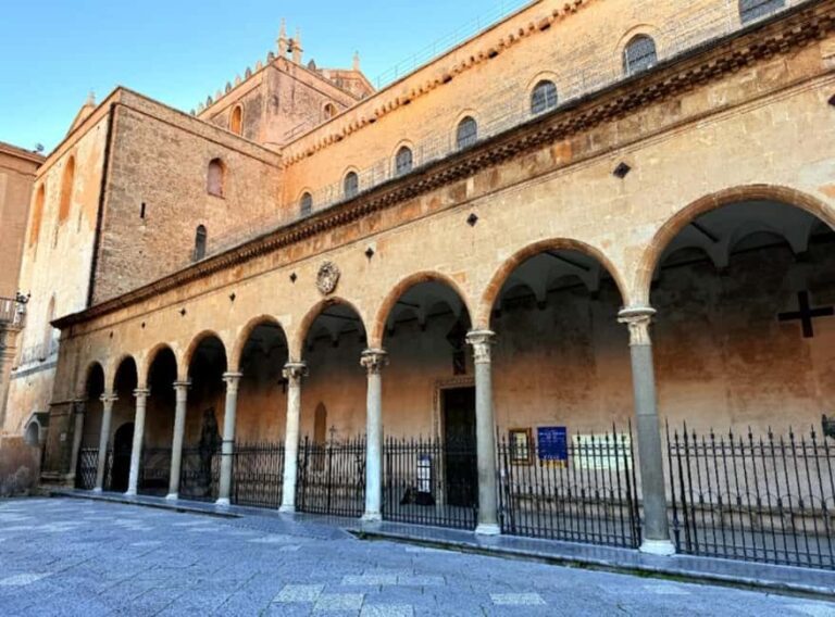 Palermo Experience: Monreale, Catacombe e Mondello con Cibo - A Deep Dive into the Itinerary and Experience